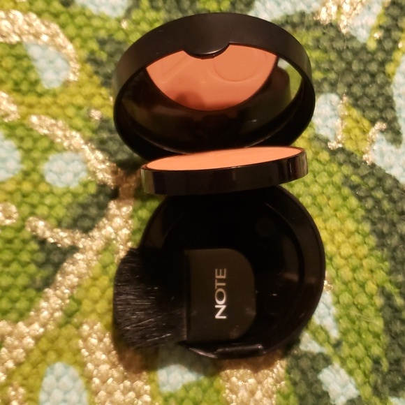 Note | Makeup | Newnote Compact Blusher Wbrush | Poshmark